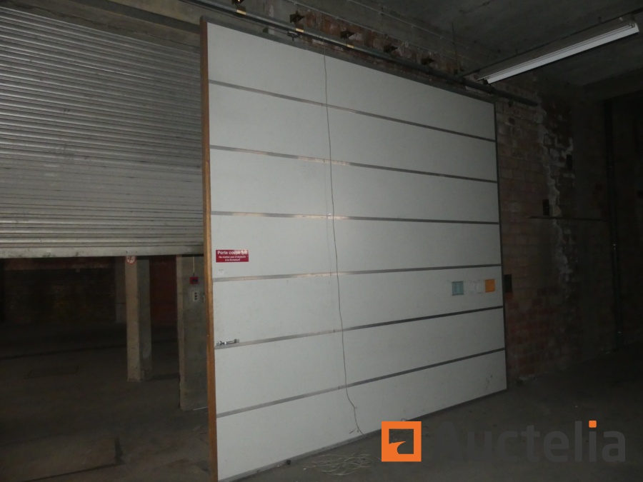 2 Sectional fire doors - Construction - Others - auctelia.com
