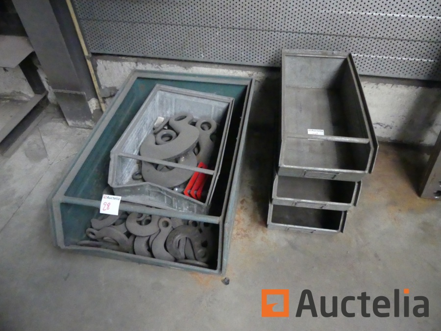 35 Bins of metal storage stackable Schafer - Storage - auctelia.com