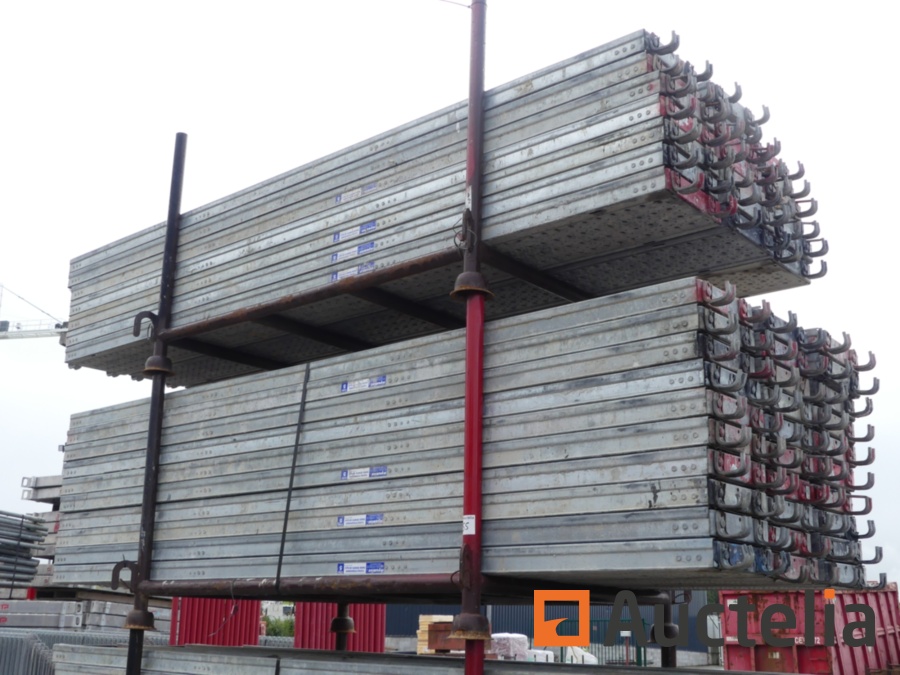 50 Scaffold Trays - Construction - Others - Scaffolding equipment ...