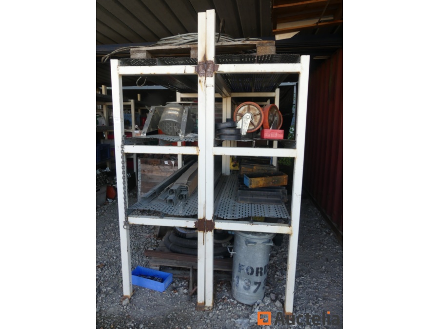 Double not dismantable metal rack and its contents - Accessories - Met ...