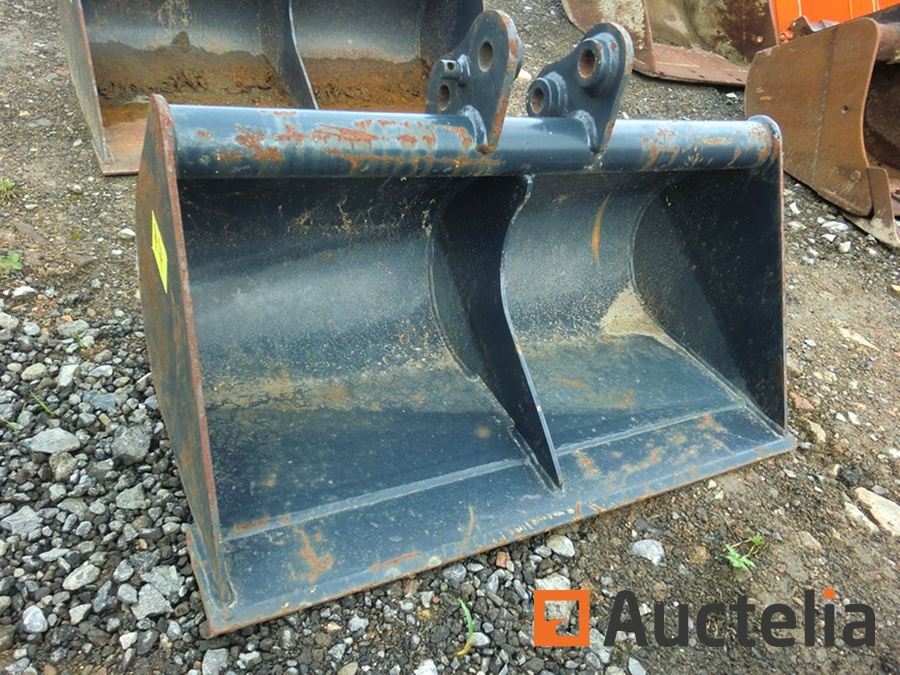 Earth-moving Bucket 90 cm - Accessories - Loader buckets - auctelia.com