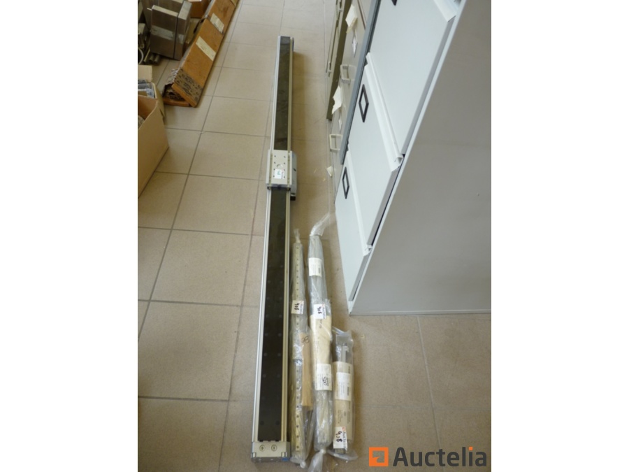 Festo pneumatic rails - Accessories - auctelia.com