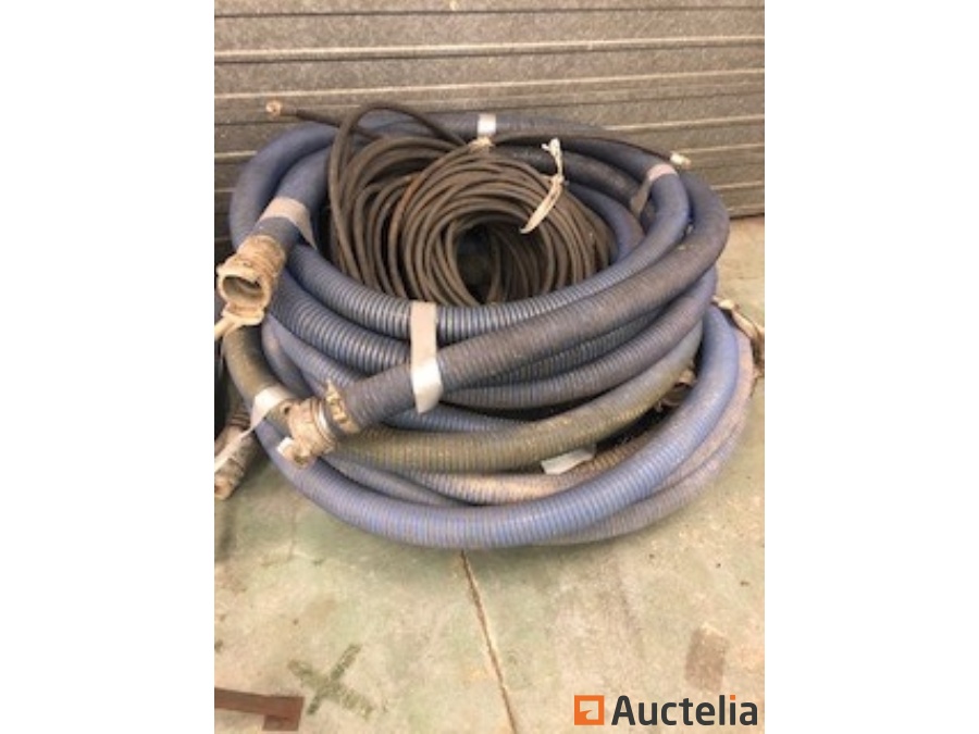 Lot of sanitation suction pipes and HP pipes - Construction - Construc ...