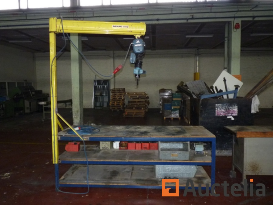 Metal workbench with stem with Demag electric hoist - Handling & Stora ...