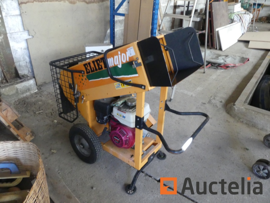Plant shredder Eliet Major - Forestry Equipment - Wood chippers ...