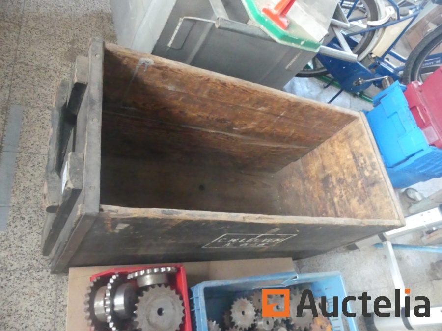 Railway wooden caisson - Storage - auctelia.com