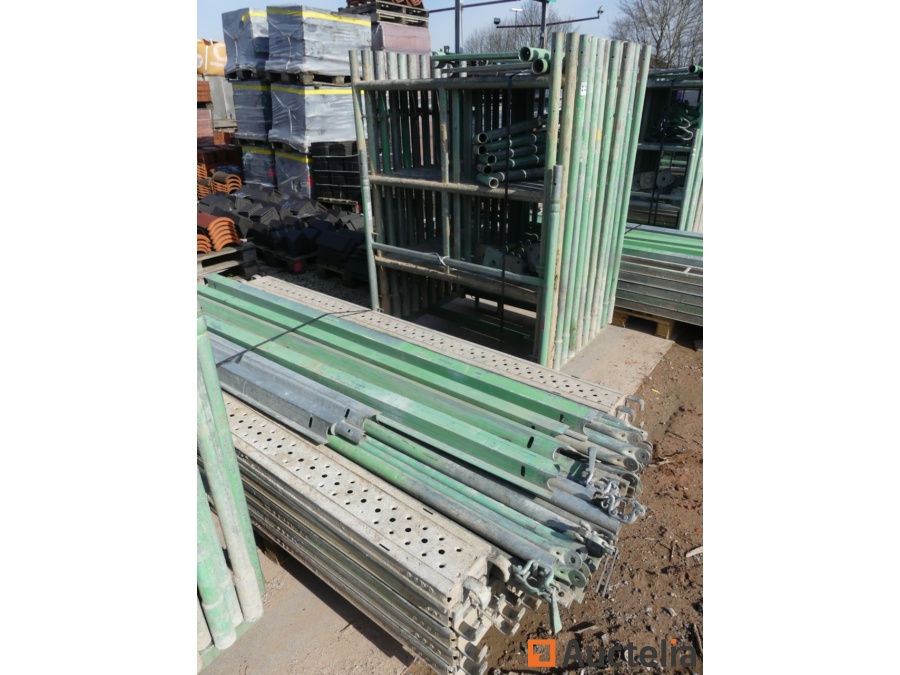 Scaffolding kit 70 m² - Scaffolding equipment - auctelia.com