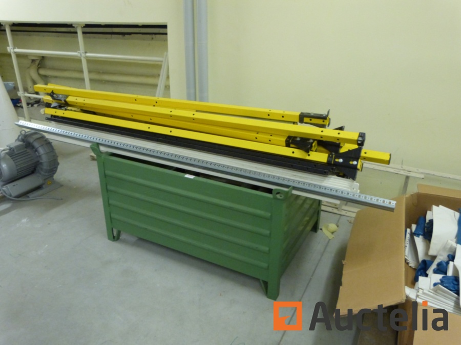 Schäfer Stackable Metal Box, Interrol rolls, Metal profiles - Construc ...