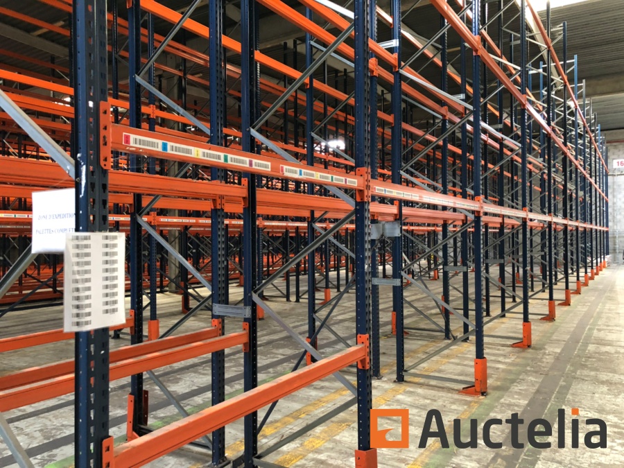 Storage racks - 10 Upright frames 700cm and 72 beams 270cm rack as new ...