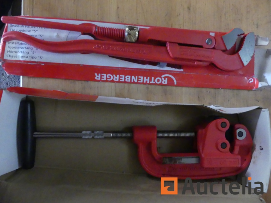 Swedish wrench and Rothenberger tube cutter - Hand tools - auctelia.com