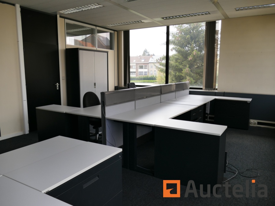 Tabels Drisag, office table chairs, TDS shutter cabinets, removable pa ...