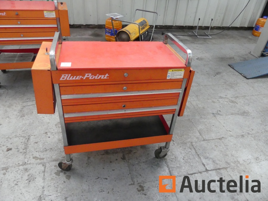 Tool trolley and its Blue Point content Garage accessories auctelia