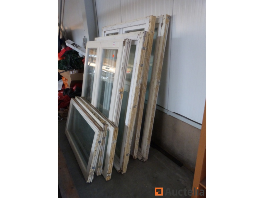 Windows frames of window wood - Construction materials - auctelia.com