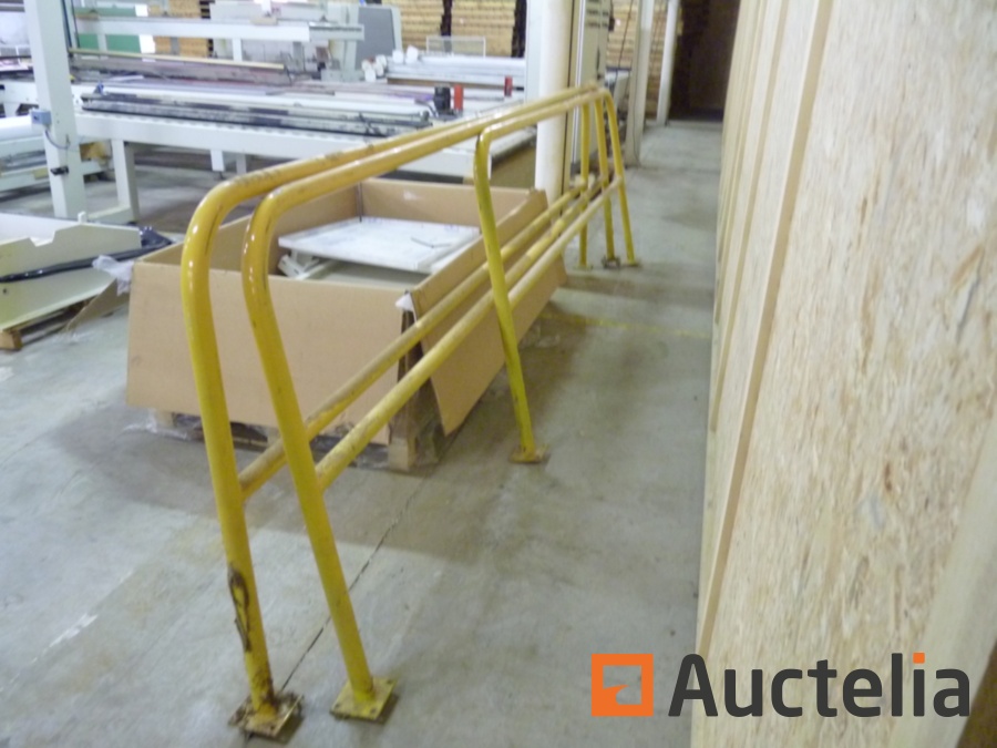 Barrières de protection de quai de chargement - Manutention & Stockage ...