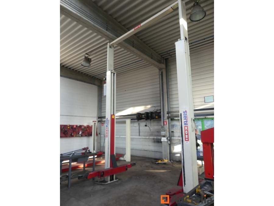 Pont de garage 2 colonnes Stertil Koni KS-2050 - Pont de garage - Pont ...