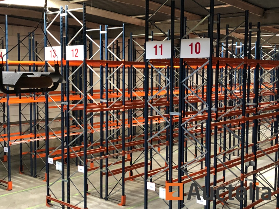 Racks de stockage - 10 Montants 700cm et 72 lisses 270cm - Rack comme ...