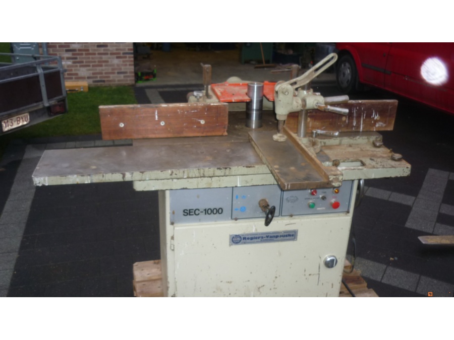 SEC1000 Freesmachine - Topie met pennenwagen - Hout freesmachines ...